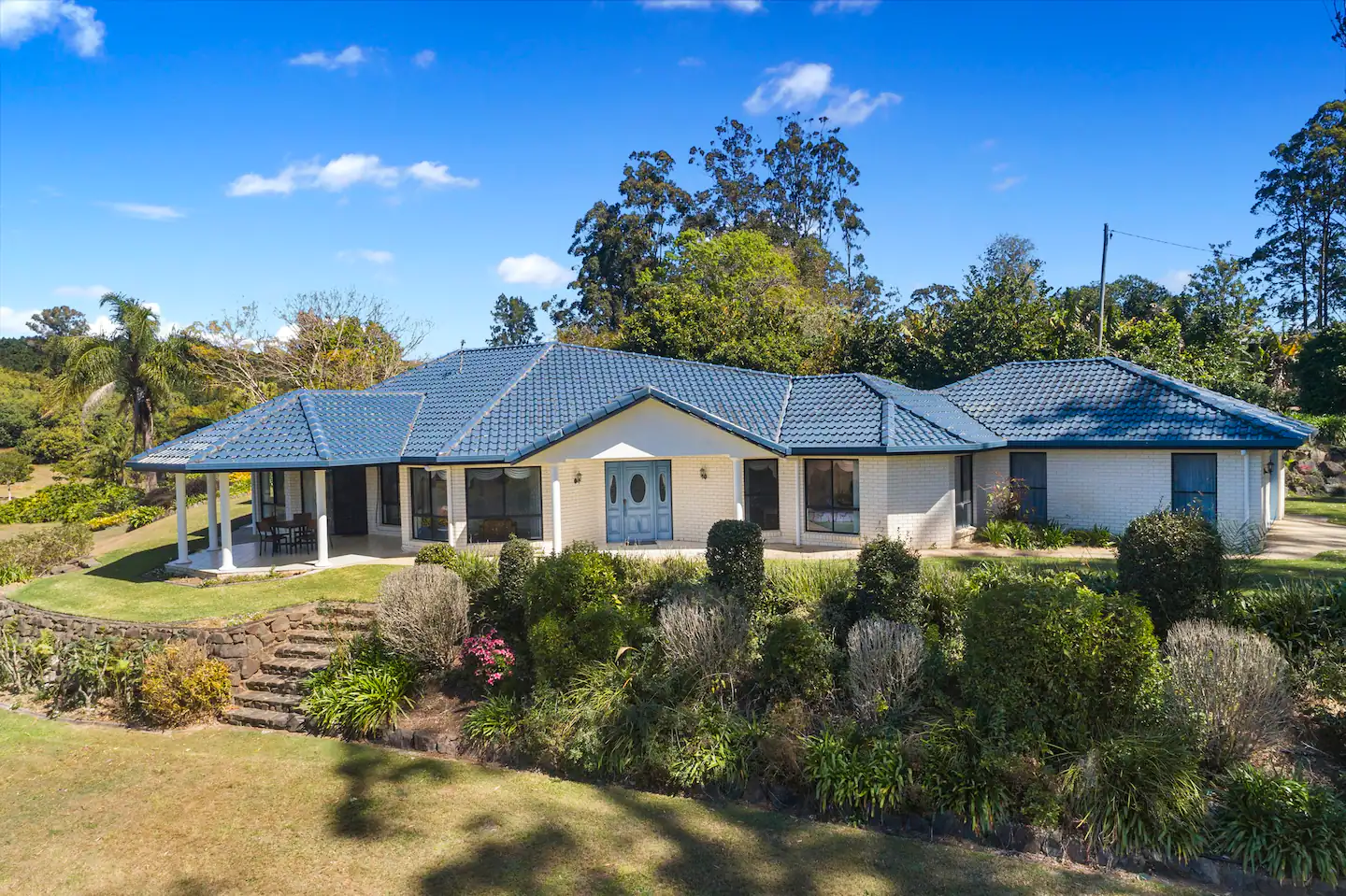 Peachester Villa - Farm Stay Sunshine Coast